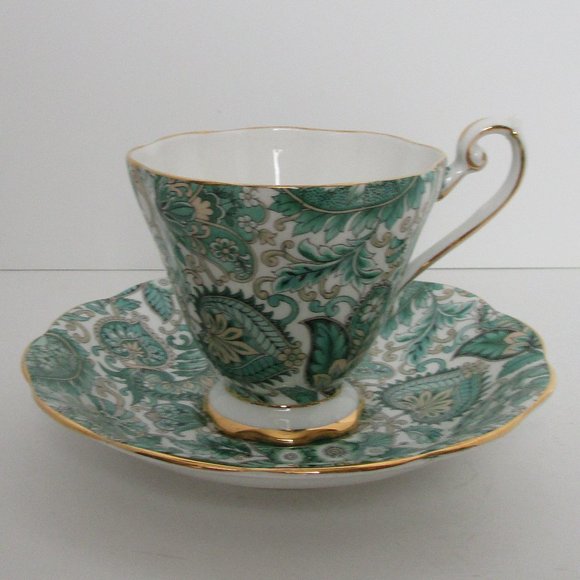 Royal Standard | Dining | Vintage Tea Cup And Saucer | Poshmark